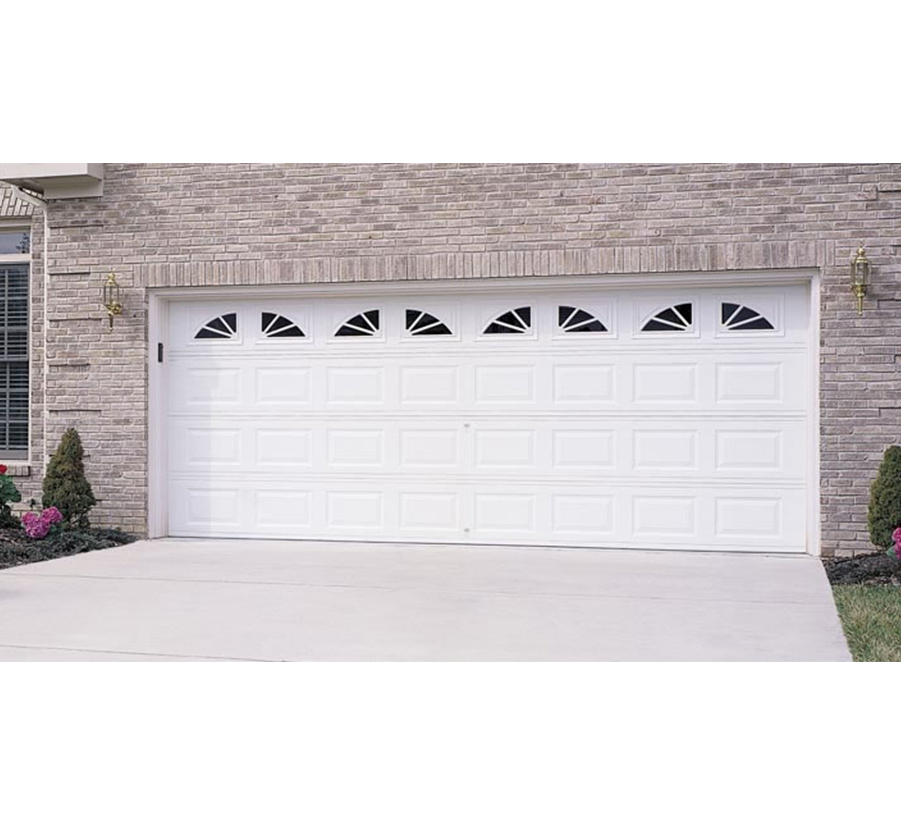 Model 300 Short Raised Panel | Timeless Appeal | Portes Garage Doors